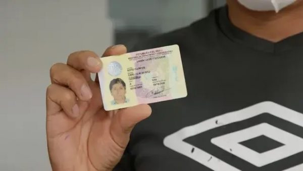 Brevete: requisitos para sacar tu licencia de conducir A1 - Touring Perú